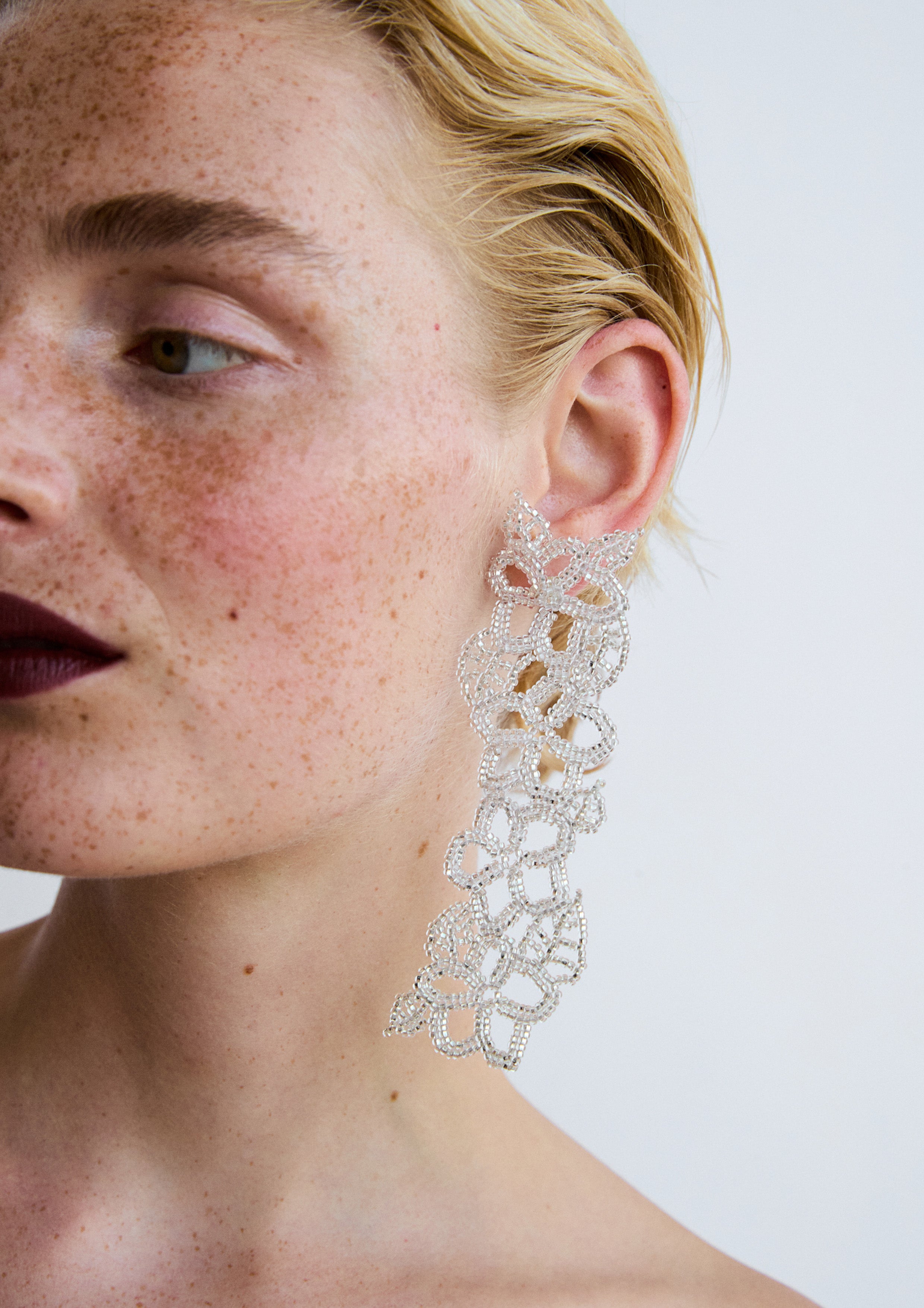 Mega Lace Ear Stick – Pura Utz